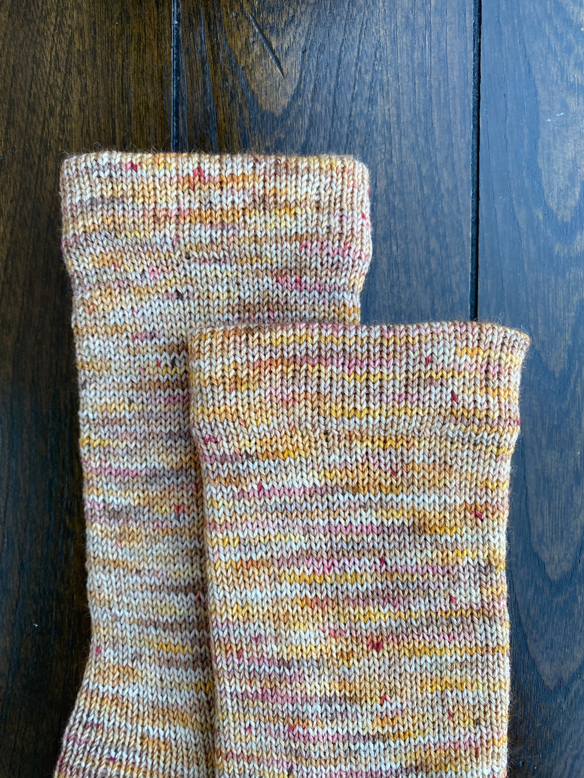 Toe Up Simple Sock Pattern | Dean and Bean's Sock Machines